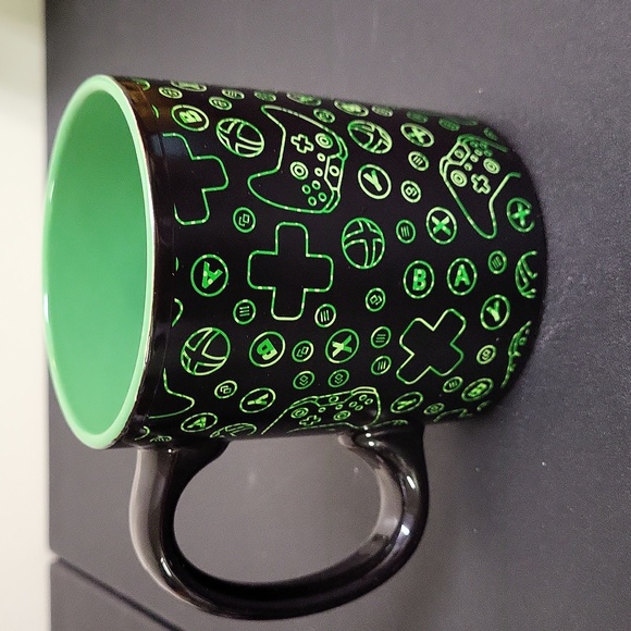 Xbox | Dining | Xbox Official Gear 29 Heat Change Coffee Mug | Poshmark
